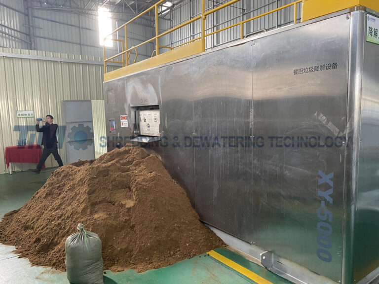 Food Waste Industrial Composter | Shredding & Dewatering